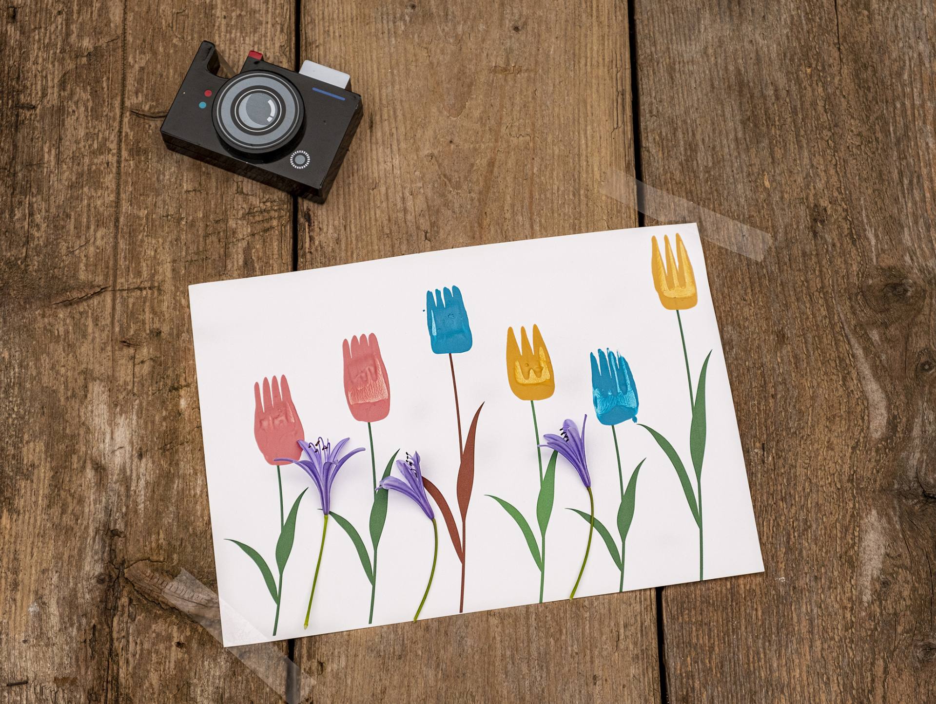 Tulpen verven met een vork. Ideeën voor kinderen – ElsaRblog